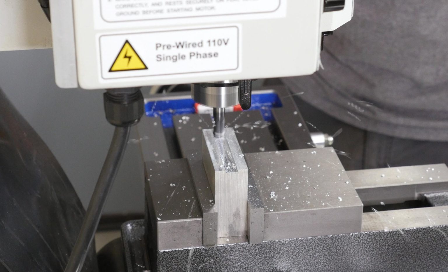 Hands-On: NEW Precision Matthews PM-728VT Precision Bench Mill - Making ...